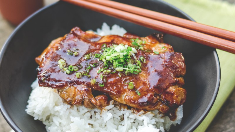 Ohm Cuisine | ข้าวหน้าไก่ (Chinese Chicken Rice)